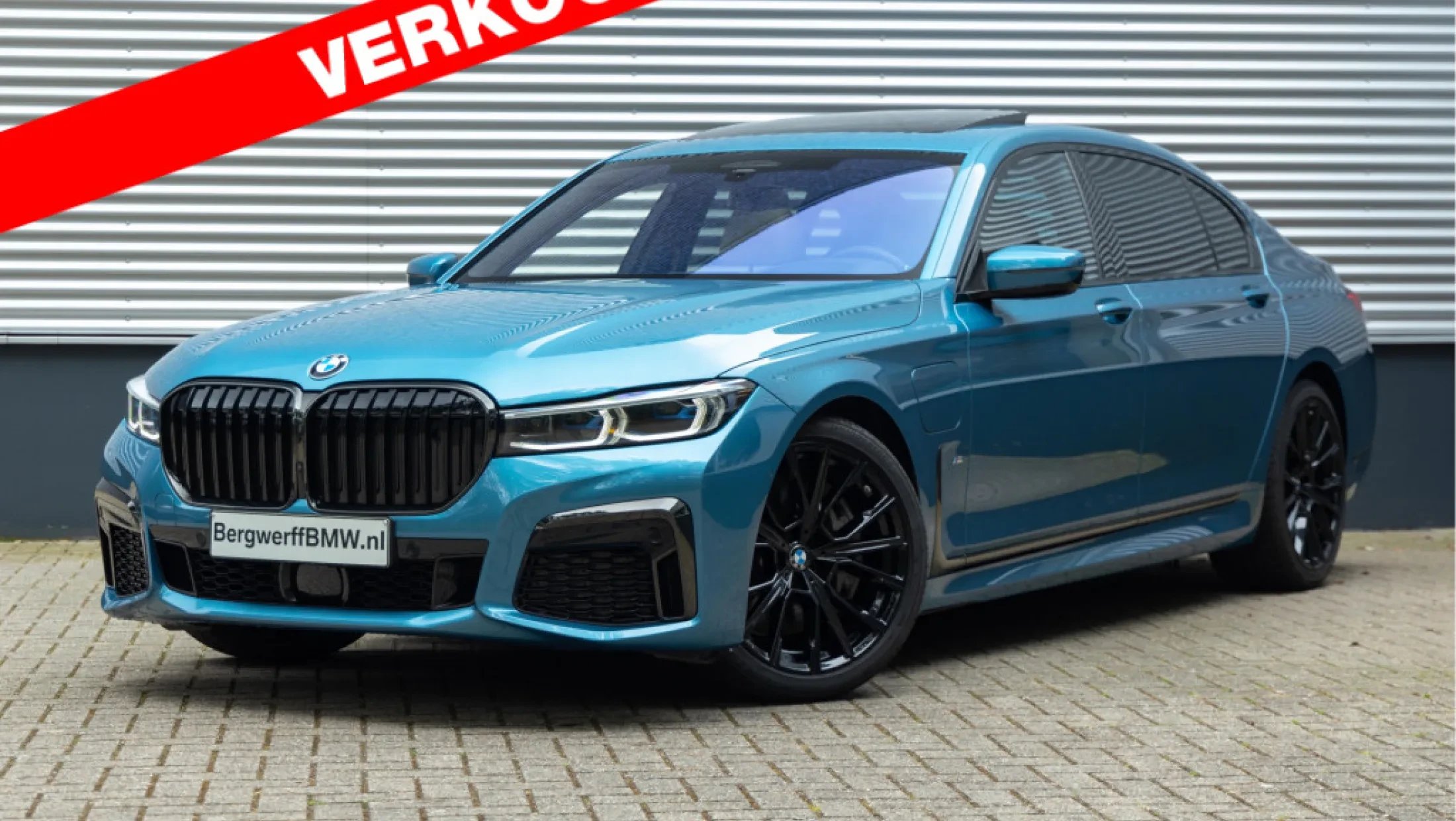 BMW 745Le Maldives Blue G12 LCI | Bergwerff Automotive